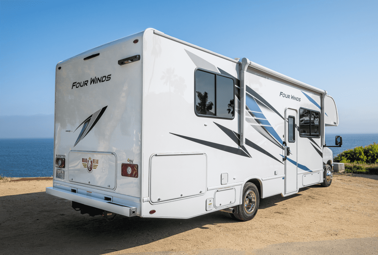Medium To Large RV Rentals | Class C 29-31' RV Information