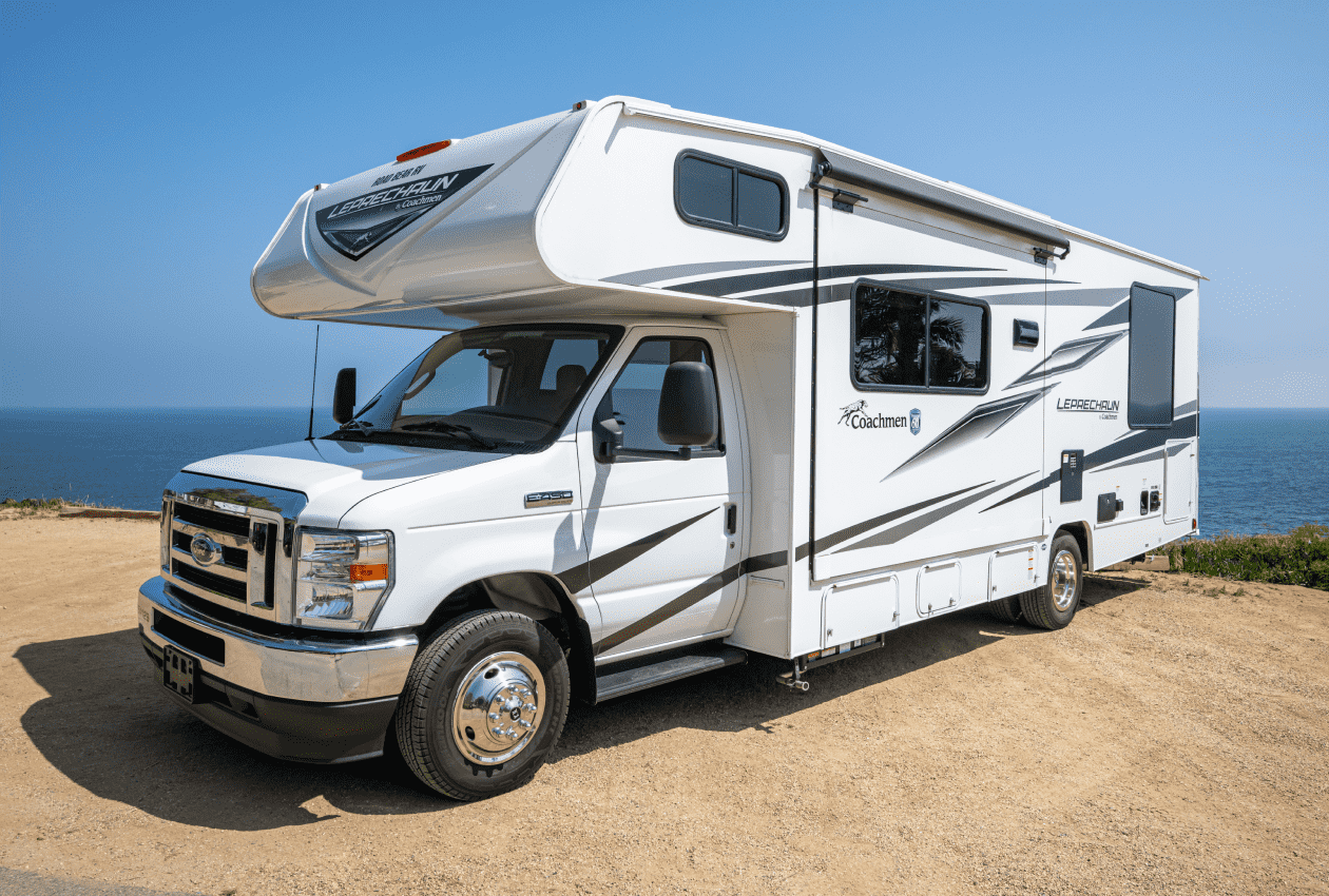 Medium Camper Rentals | Class C 26-28' RVs | Road Bear RV